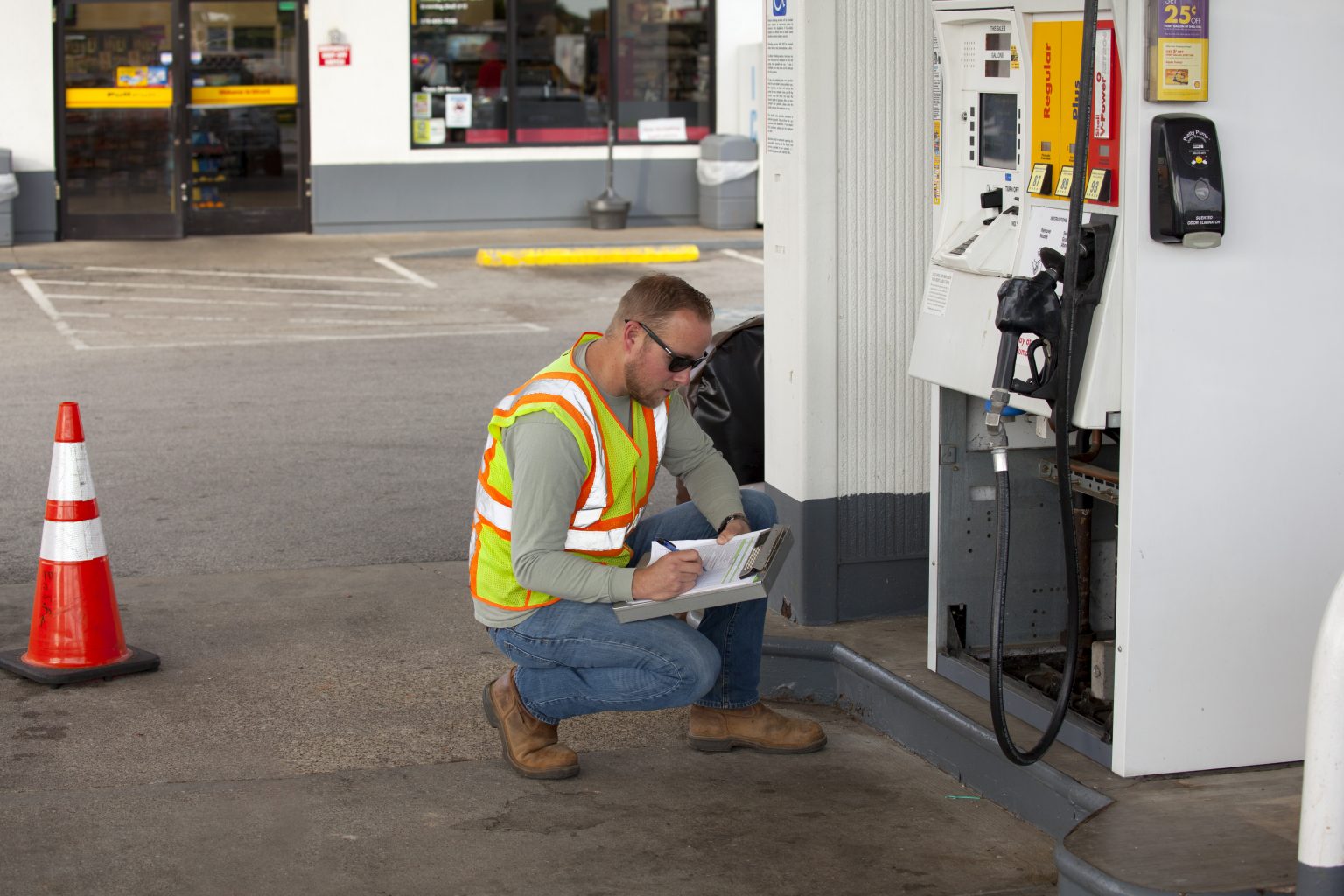 Is Your UST Still Out of Compliance with the 2015 EPA Regulations? - EnSafe